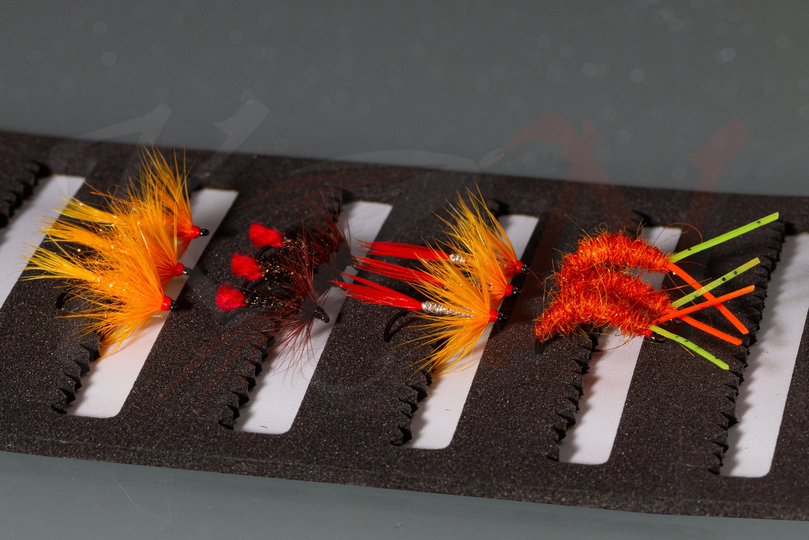 Zestaw sztucznych much na belonę - MMS01 - Internetowy sklep wędkarski KN